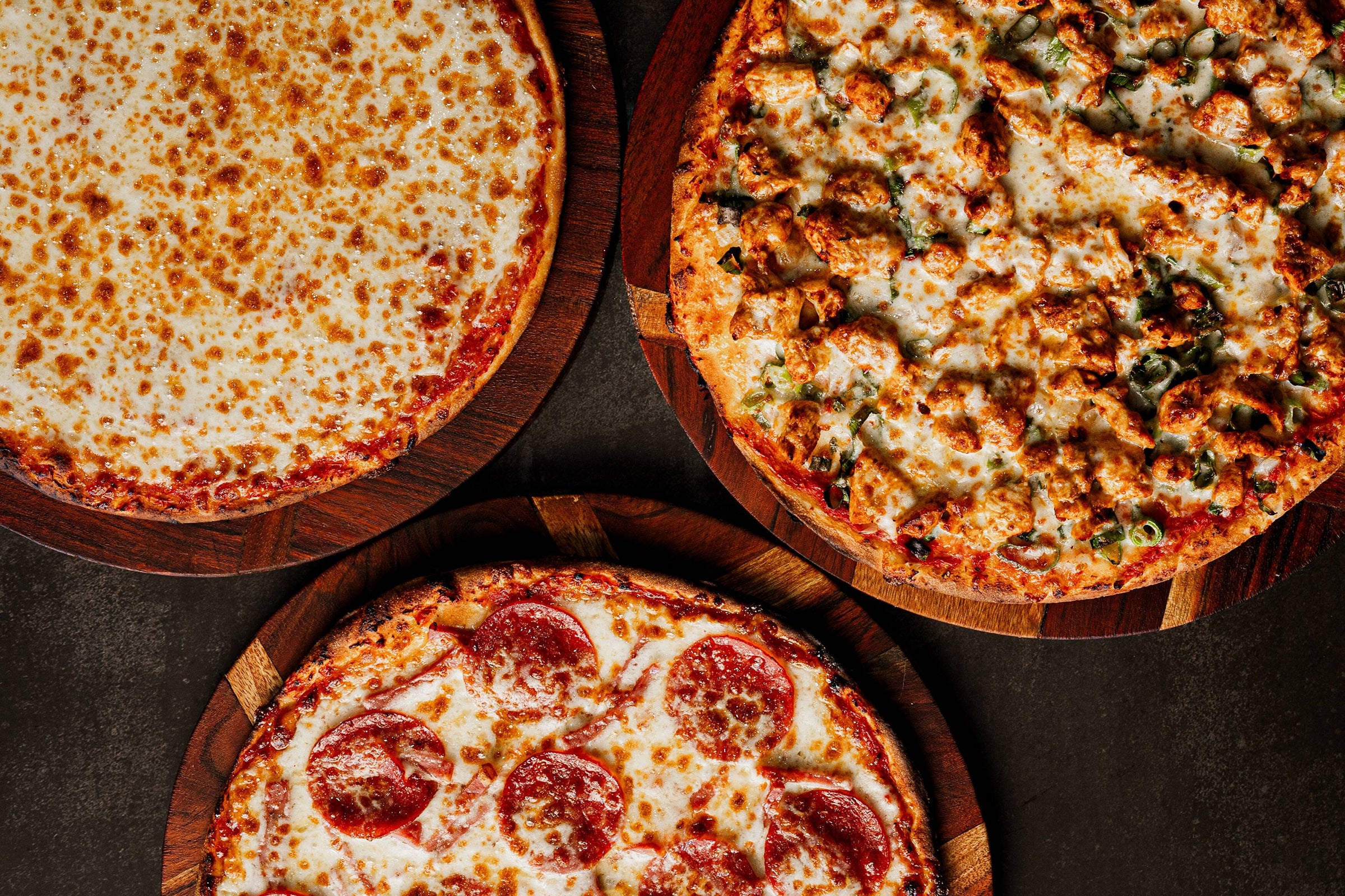 Craving Pizza or Manoosh? Get Authentic Flavors @ Mr Zaatar Wollongong ...